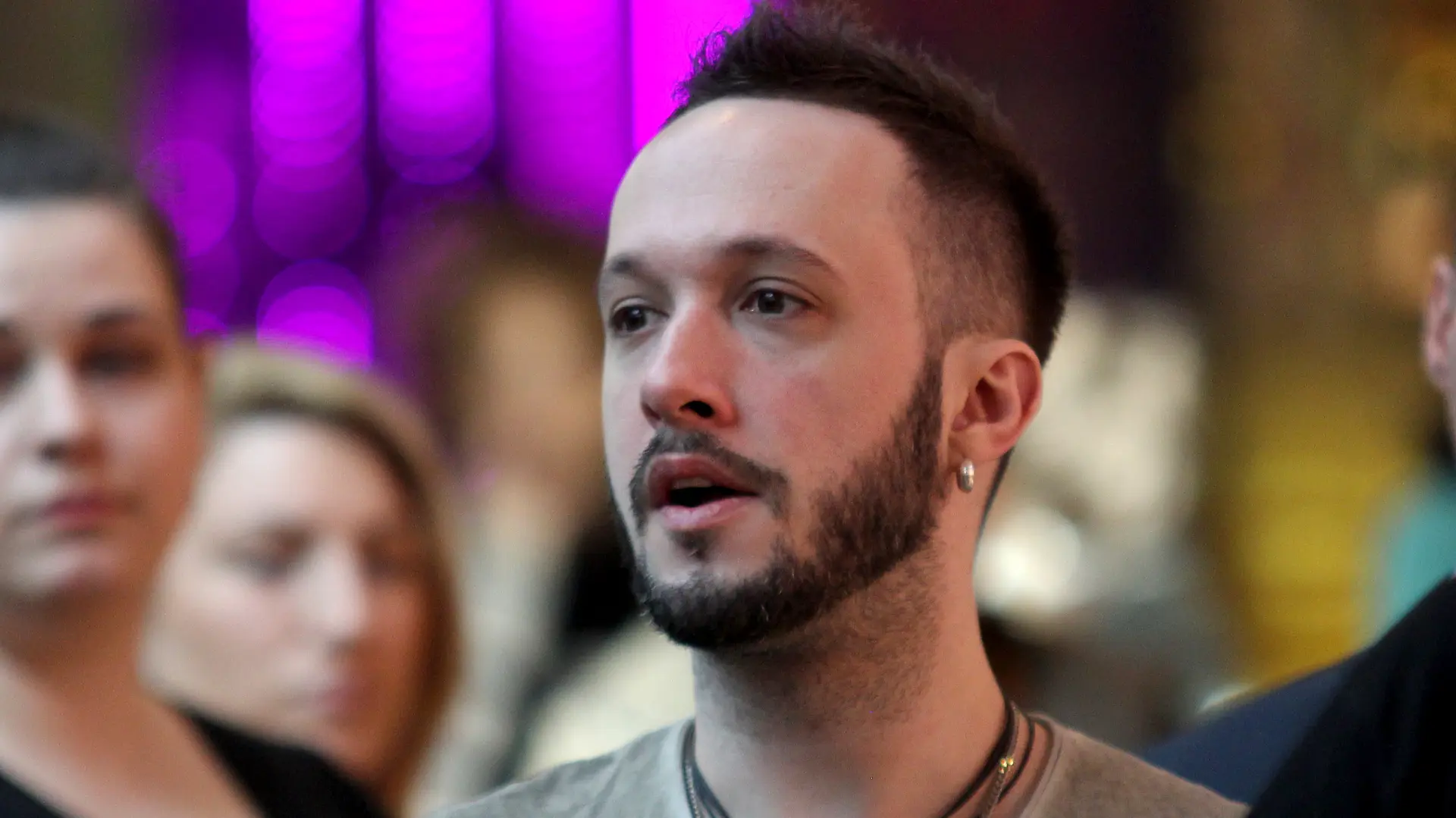 Naš poznati pevač imao udes u centru Beograda: Osvanula jeziva fotografija sa lica mesta